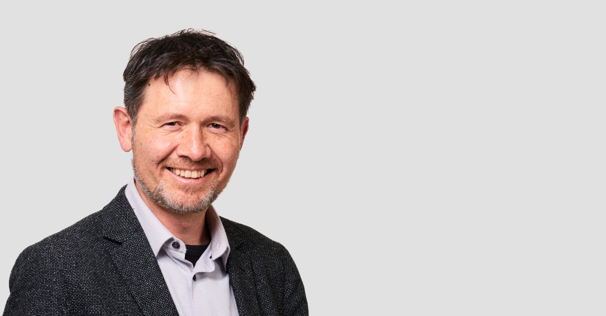 Prof. Dr. Alexander Hunziker