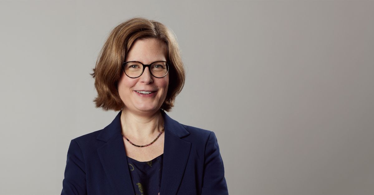 Dr. Vera Mitter