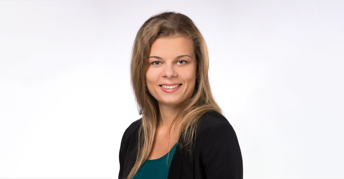 Arlene Vivienne von Aesch
