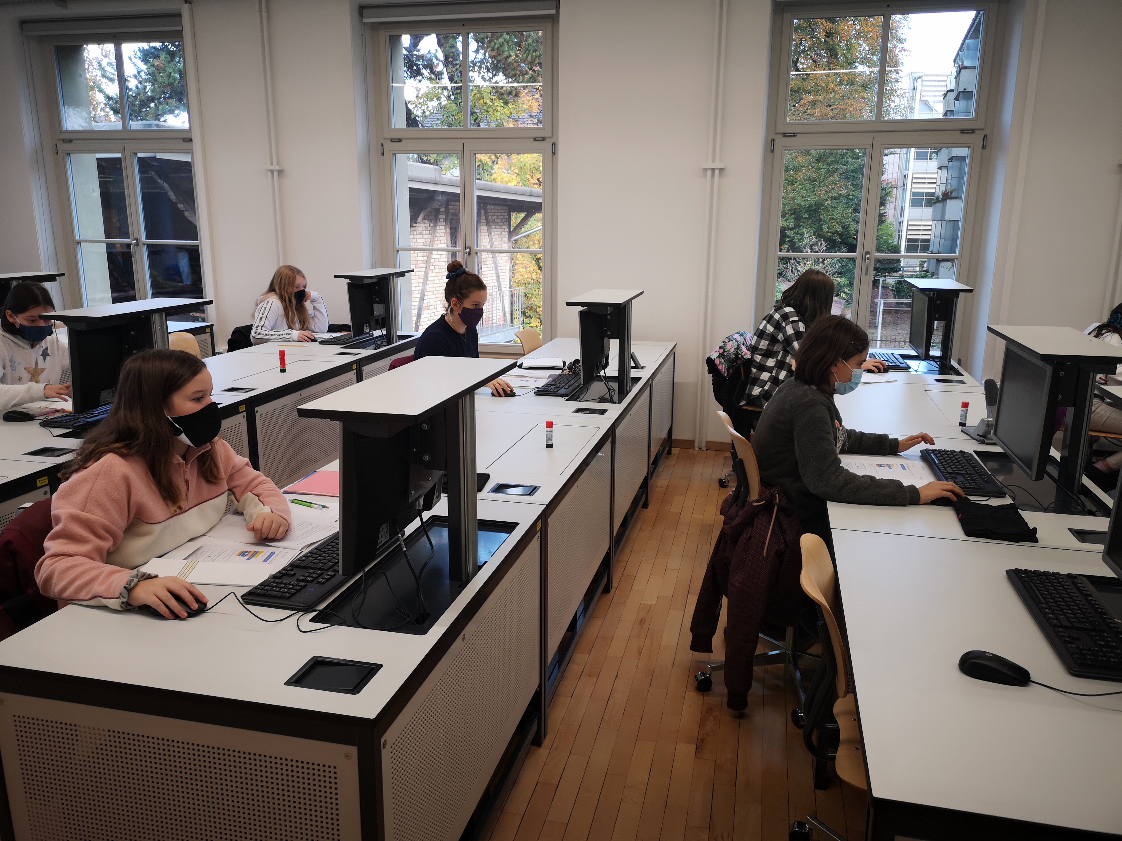 Coding Club for Girls begeistert Mädchen für das Programmieren