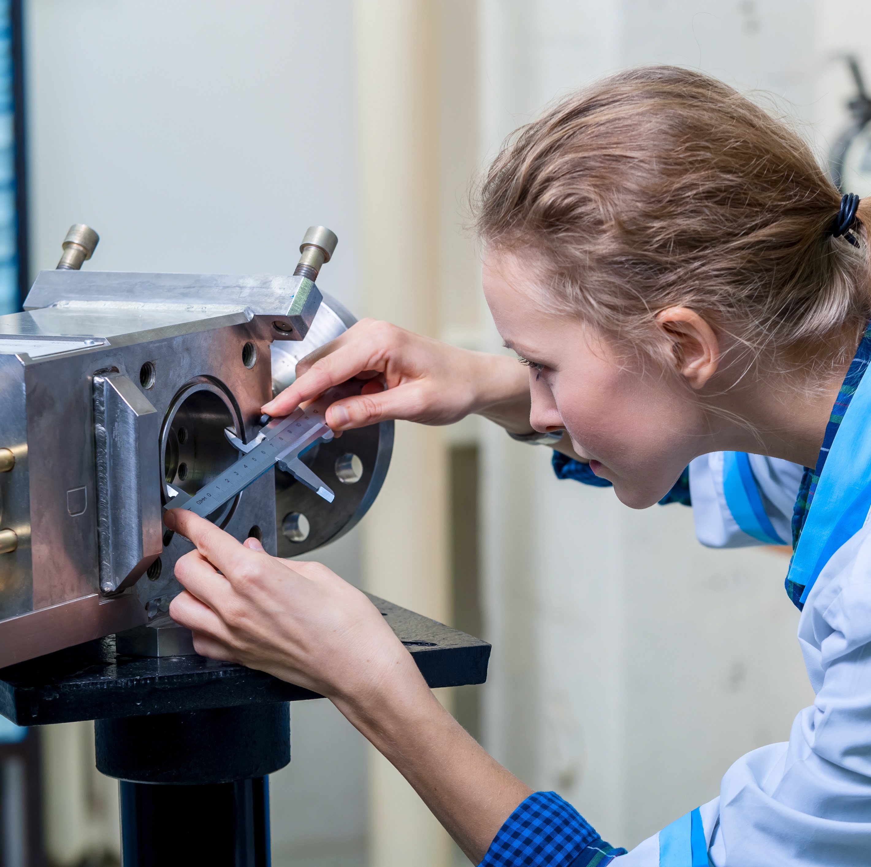 Deine Lehre als Polymechaniker*in EFZ | BFH